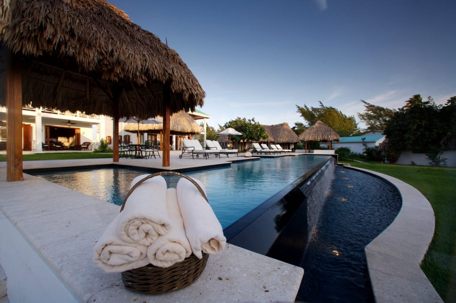 Inside Victoria House Resort & Spa, Where Paradise and Luxury Are Redefined