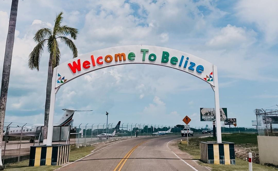 Getting to Belize - Caribbean Culture and Lifestyle | Flights | Flying ...