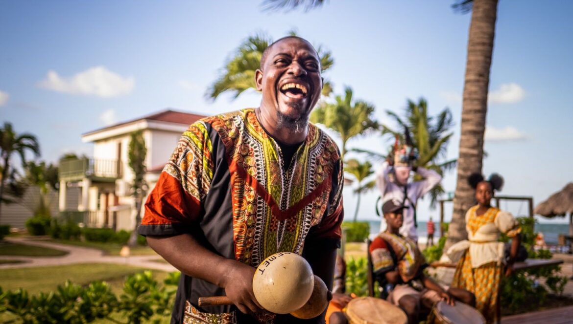 Belize Bucket List - Caribbean Culture and Lifestyle